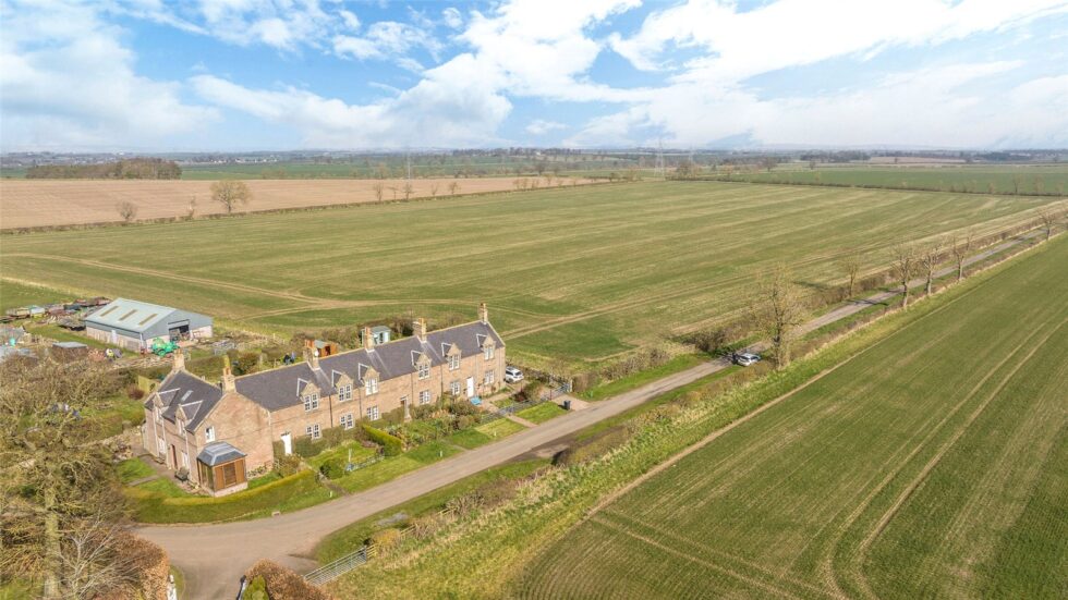 Butterlaw Farm Cottage, Coldstream, Scottish Borders, TD12 4HQ - Paton & Co